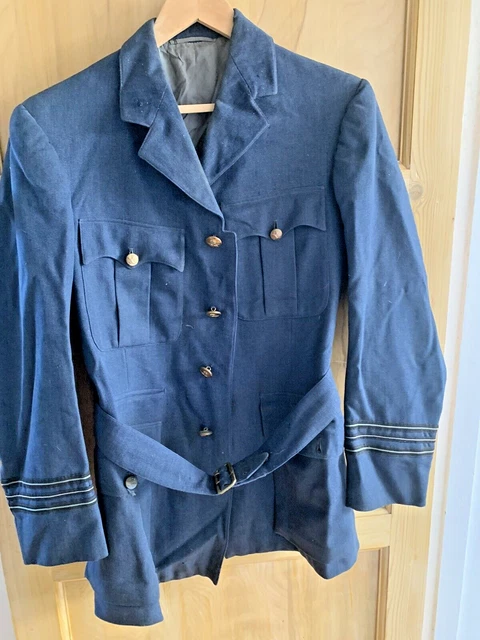 RAF SQUADRON LEADER’ Officer Flight jacket - King’s Crown Buttons £75. ...