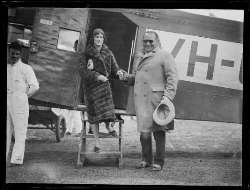 American Wrestler Ed Strangler Lewis And His Wife Alighting A Plane