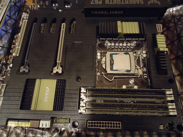 ASUS SABERTOOTH P67 Intel Xeon E3-1220v2 LGA1155 Motherboard Combo £54. ...