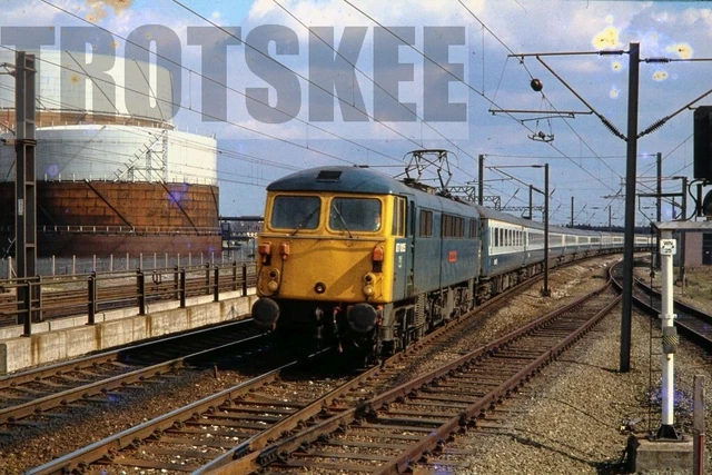 35MM SLIDE BR British Railways Electric Loco Class 87 87005 Wigan 1978 ...