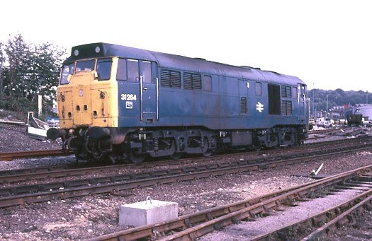 ORIGINAL COLOUR SLIDE of 31264 BR class 31 diesel loco £2.25 - PicClick UK