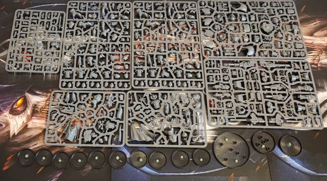 WARHAMMER HORUS HERESY - MKVI Marines x10, Contemptor Dreadnought ...