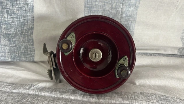 VINTAGE ALVEY ROSEWOOD 550/A3/7 Fishing Reel dark Red W/ Handles $299. ...