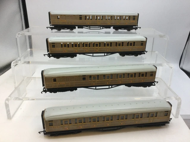 HORNBY OO GAUGE LNER Gresley Flying Scotsman Coaches x4 EUR 56,74 ...