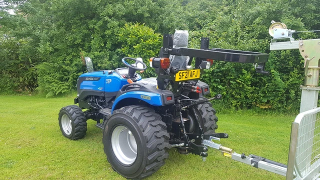 SOLIS 26 HST Compact Tractor with timber trailer. 40hrs. £10,586.72 ...