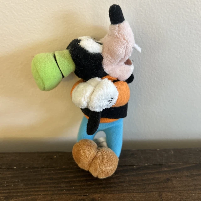 DISNEY PARKS WORLD Tiny Magnetic Hands Feet Goofy Stuffed Plush Animal ...