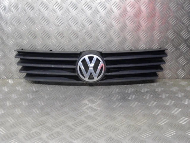 CALANDRE VOLKSWAGEN POLO 3 PHASE 2 1.4i - 8V /R:66548579 EUR 20,00 ...