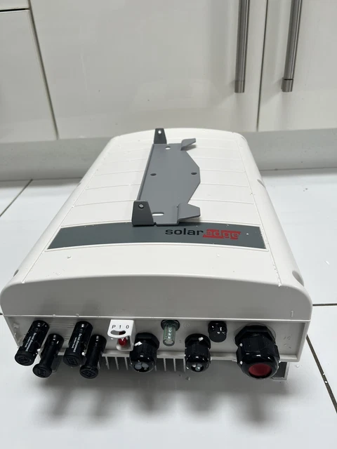 SOLAREDGE SE5K 5KW 5000W Inverter 3 Fasi No Lcd Se5K-Rw0Tebnn4 *Scatolato*Regno Uk EUR 1.552,43 ...