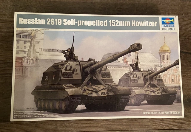 TRUMPETER 05574 RUSSIAN 2S19 Self-propelled 152mm Howitzer "MSTA-S" NEU ...