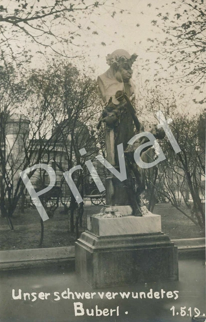 PK STACHUS BUBERL Brunnenfigur verwundet München 1919 Revolution Band ...