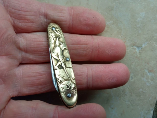 RARE ANCIEN MINI Couteau COURSOLLE Scène à l'enfant qui embête un chien ...