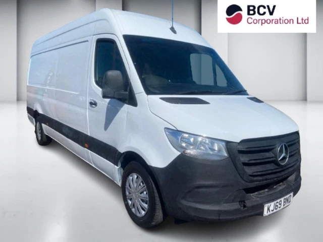2020 MERCEDES-BENZ SPRINTER 3.5t H3 Van PANEL VAN DIESEL Manual £14,500 ...