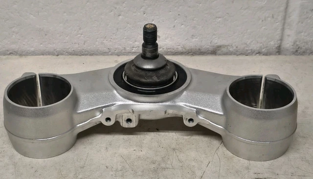 BMW R1300GS R1300GSA Lower Fork Yoke Clamp Bottom Bridge 31427923057 ...