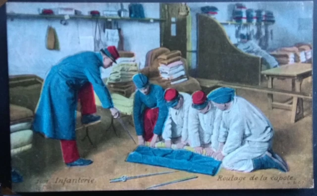 WW1 FRENCH SOLDIERS Barracks Infantry Training Rolling Greatcoat Colour ...