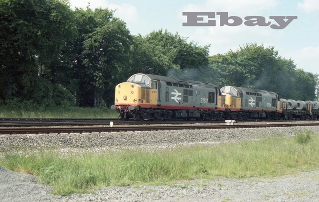 ORIGINAL 35MM NEGATIVE of 37517 & 37516 at Trent junction £1.40 ...