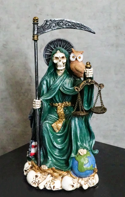 FIGURINE SANTA MUERTE verte assise avec faux écailles de justice et ...
