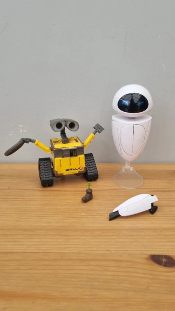 DISNEY PIXAR WALL-E Construct-a-Bot Eve Thinkway Toys & Pull Cord Wall ...
