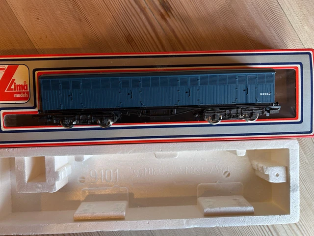 NEW UNUSED - Lima 'Oo' Gauge - Syphon Van Model 30 5353 - Br Blue ...