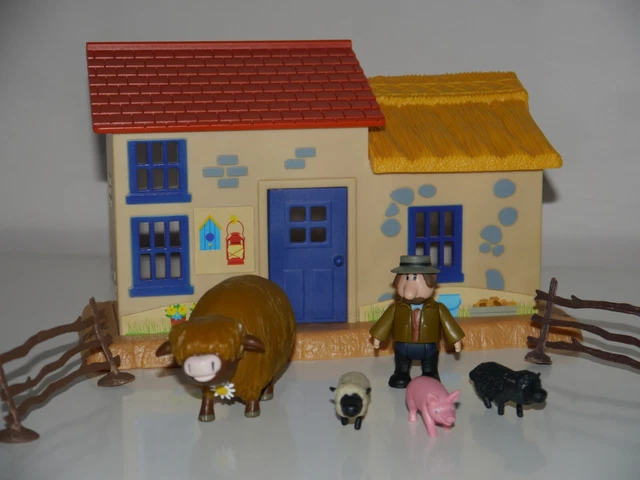 POSTMAN PAT BUNDLE Alf's Barn Alf Thompson Figure Cow Daisy Pig Sheeps ...