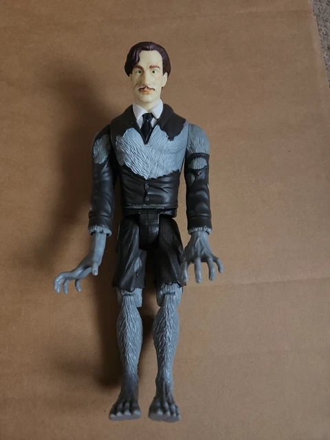 PROFESSOR REMUS LUPIN Harry Potter Transforming Werewolf Action Figure ...