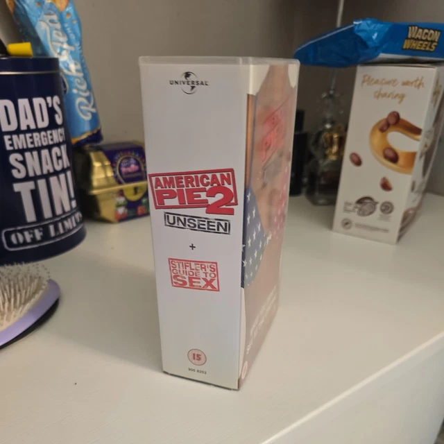 AMERICAN PIE 2 'Unseen' and 'Stifler's Guide to Sex' VHS box set, pre ...