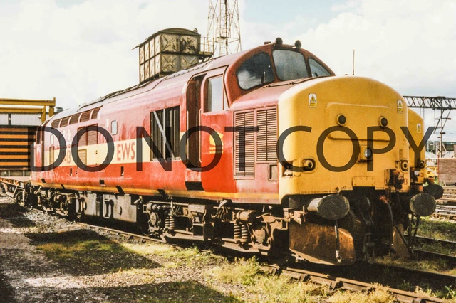 UK DIESEL TRAIN Railway Photograph Of Class 37 37413 Loco. (Rm37-1224 ...