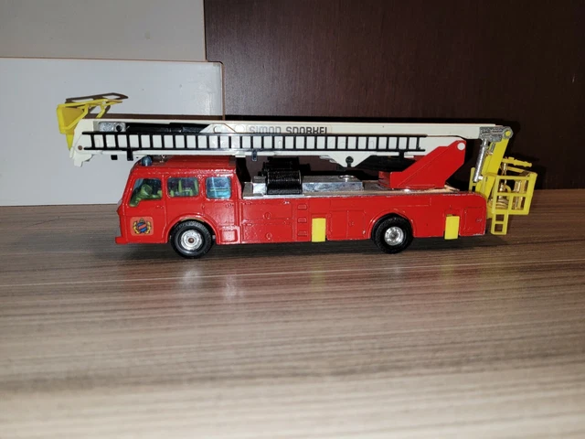 VINTAGE CORGI SIMON Snorkel Fire Engine Dennis Chassis $19.95 - PicClick CA