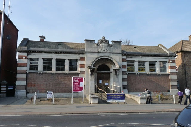 PHOTO 6X4 THORNTON Heath Library The Fire Station used to stand to the ...