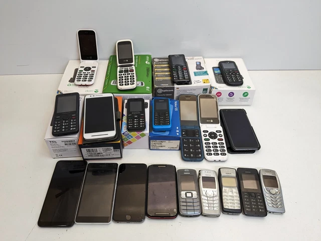 GRAND LOT DE travail pour téléphone portable / lot x20 - Doro/Nokia ...