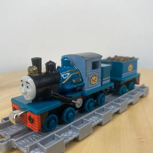 THOMAS THE TANK Engine Take and Play Engine Ferdinand and Tender 2009 ...