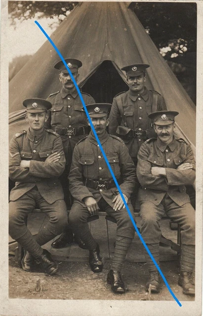 WW1 SOLDIER GROUP DCLI Duke of Cornwall's Light Infantry outside bell ...