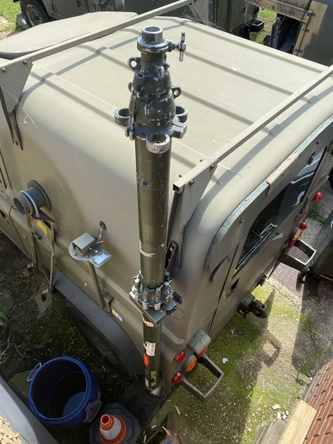 MILITARY LAND ROVER wolf CLARK ANTENNA MAST 12MTR ASSY. PUSH UP ( PU12 ...