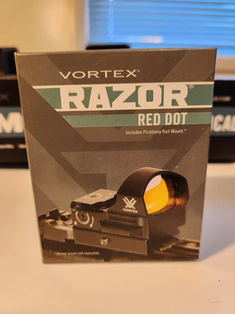 VORTEX RAZOR RED dot with Picatinny Rail Mount Vortez Red Dot with ...