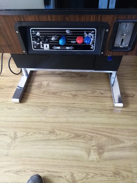 SPACE INVADERS TABLE Top Cocktail Arcade Pub Machine Original 1980s ...