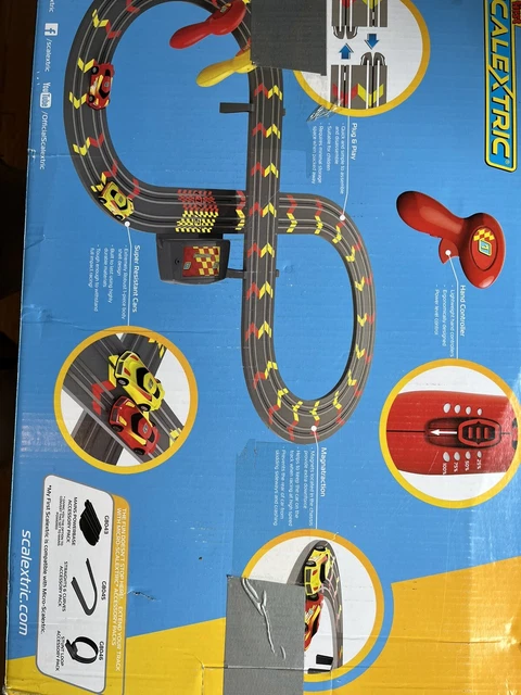 MY FIRST SCALEXTRIC G1154m Battery Powered Slot Car Race Set - Analogue ...