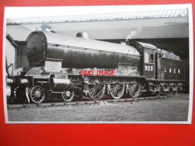 PHOTO LNER Class B16 Loco No 925 On Shed At Dairycoates 1938 £3.00 ...