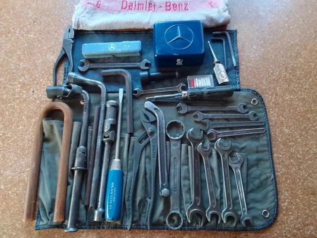 MERCEDES BENZ W198 300sl roadster Gullwing tool kit tool bag ...