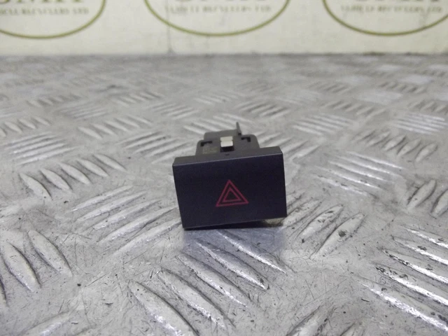 VOLKSWAGEN POLO 6R Hazard Relay / Warning Switch / Button 2009-2018↨ £ ...