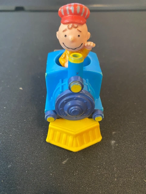 VINTAGE 1950 1966 Linus Van Pelt Train conductor Peanuts Rare Toy Car ...