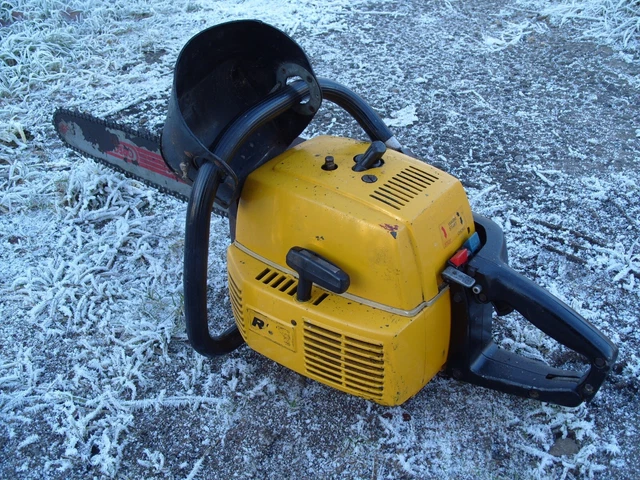 VINTAGE PARTNER R35 (85cc) chainsaw (watch video of the saw running ) £ ...