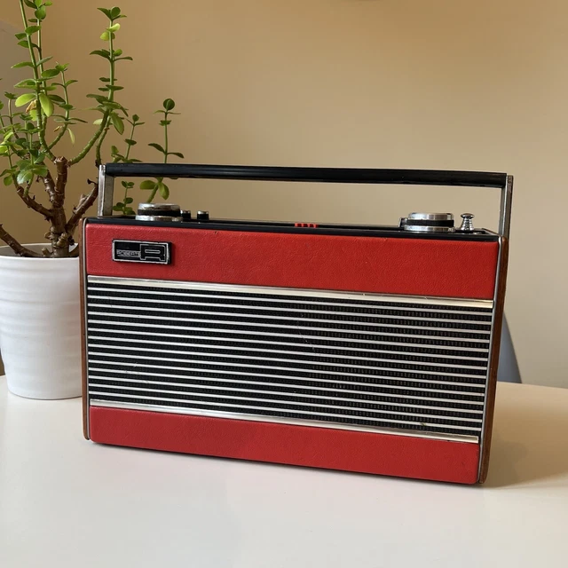 VINTAGE ROBERTS R800 Transistor Radio - Red- Working AM/FM/LW 3 Band ...
