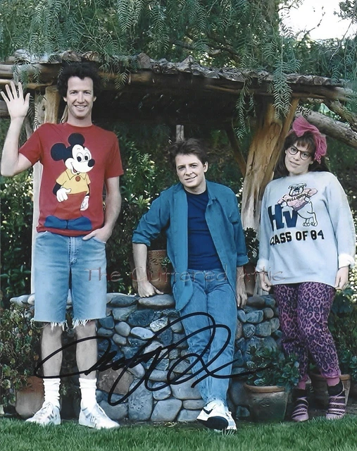 BACK TO THE FUTURE Michael J. Fox As Marty MCFLY Hand signed 8x10 photo ...