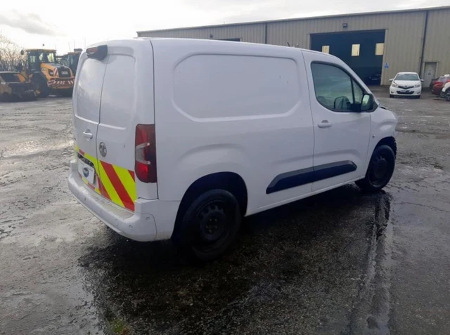 2024 VAUXHALL COMBO 1.5 Turbo D 100ps Prime H1 Van PANEL VAN ( CAT N ...