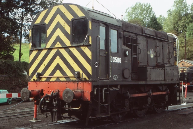 ORIGINAL 35MM BRITISH Railway B.r Slide - Class 08 08471 (D3586) At Svr ...