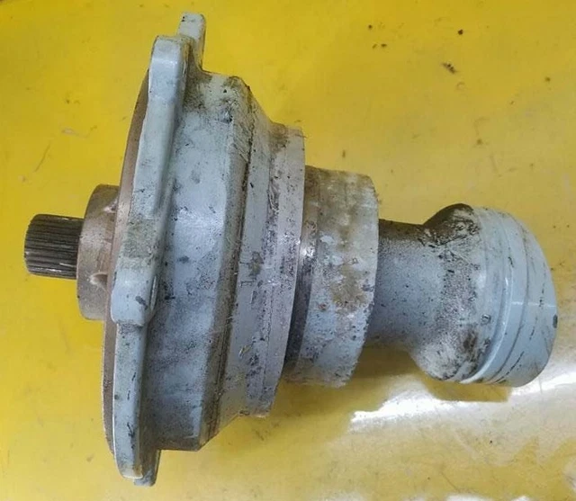 VOLVO PENTA AQ STERNDRIVE I/O INTERMEDIATE FLYWHEEL BELL HOUSING ...