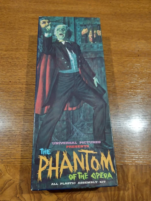 AURORA PLASTICS COMPANY 1963 Phantom of the Opera plastic model kit ...
