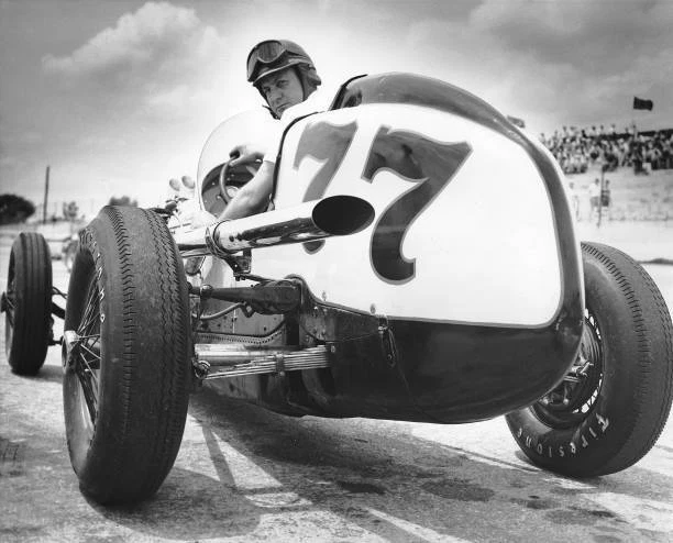 BUDDY SHUMAN RAN three races Ford-powered car owner Norm Olsen onl- Old ...