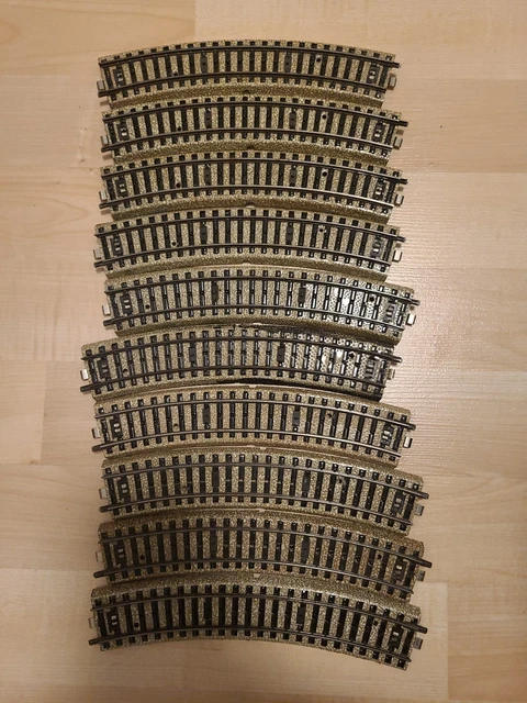 MÄRKLIN 1:87 GEBOGENES Gleis - Spur H0, 5100 1/1 (10 Stück) EUR 7,00 - PicClick DE