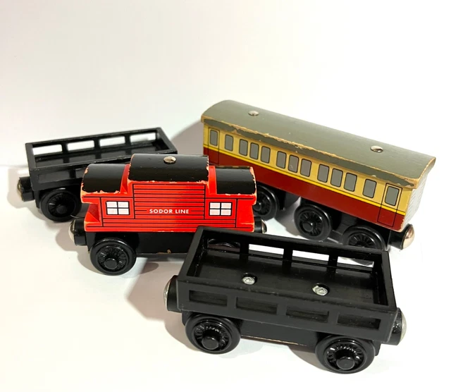 THOMAS TANK ENGINE & Friends Wooden Train SODOR Caboose Express Coach ...