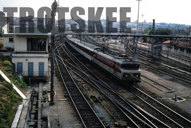 35MM SLIDE SNCF French Railway Diesel Loco 6530 Angouleme 1991 Original ...
